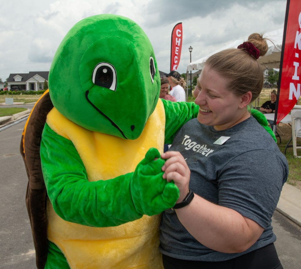 Oakmont Hosts Successful 5th Annual Slacker Run, Raises Over $28,000 ...